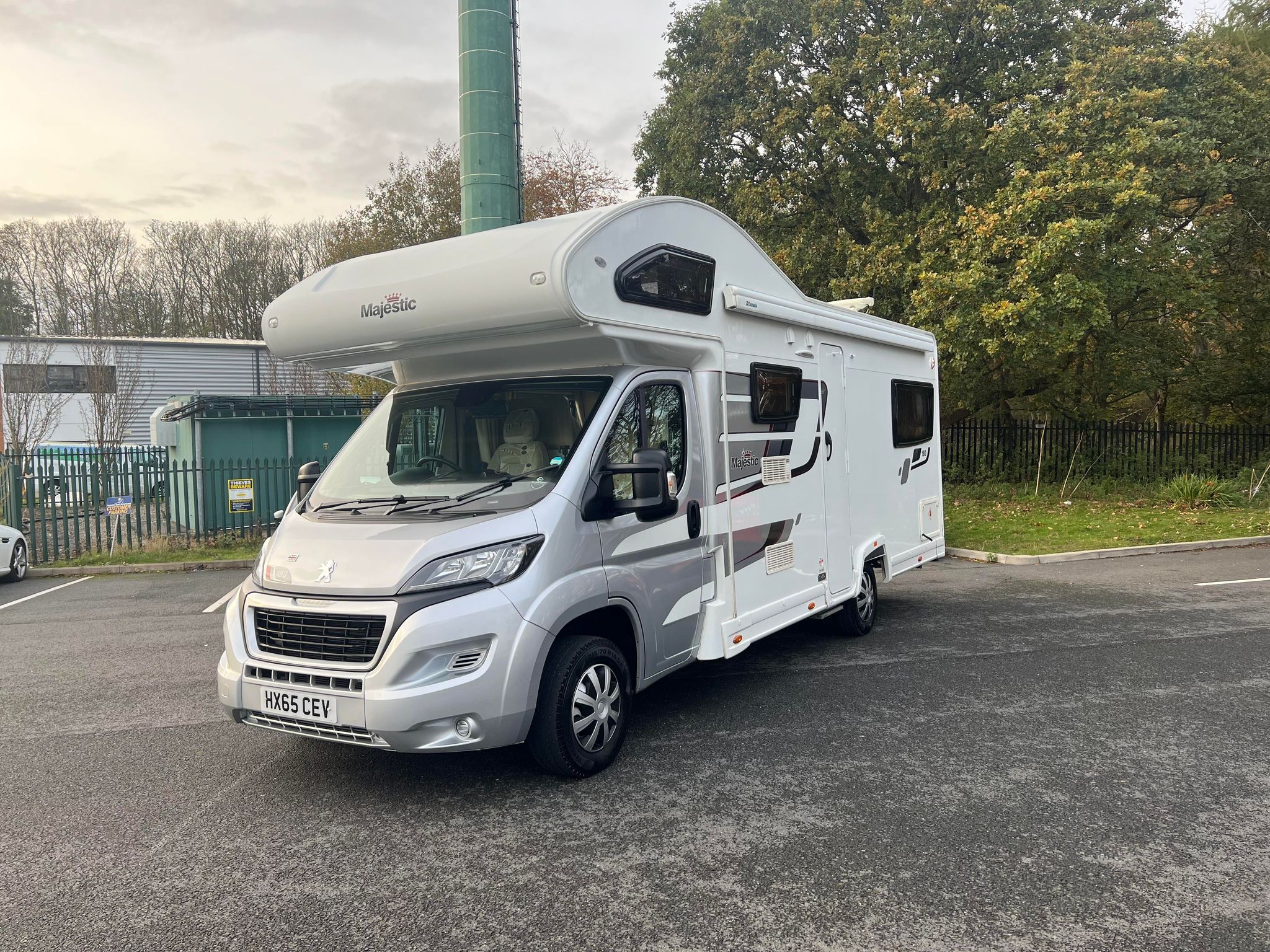 2015 Elddis Majestic White