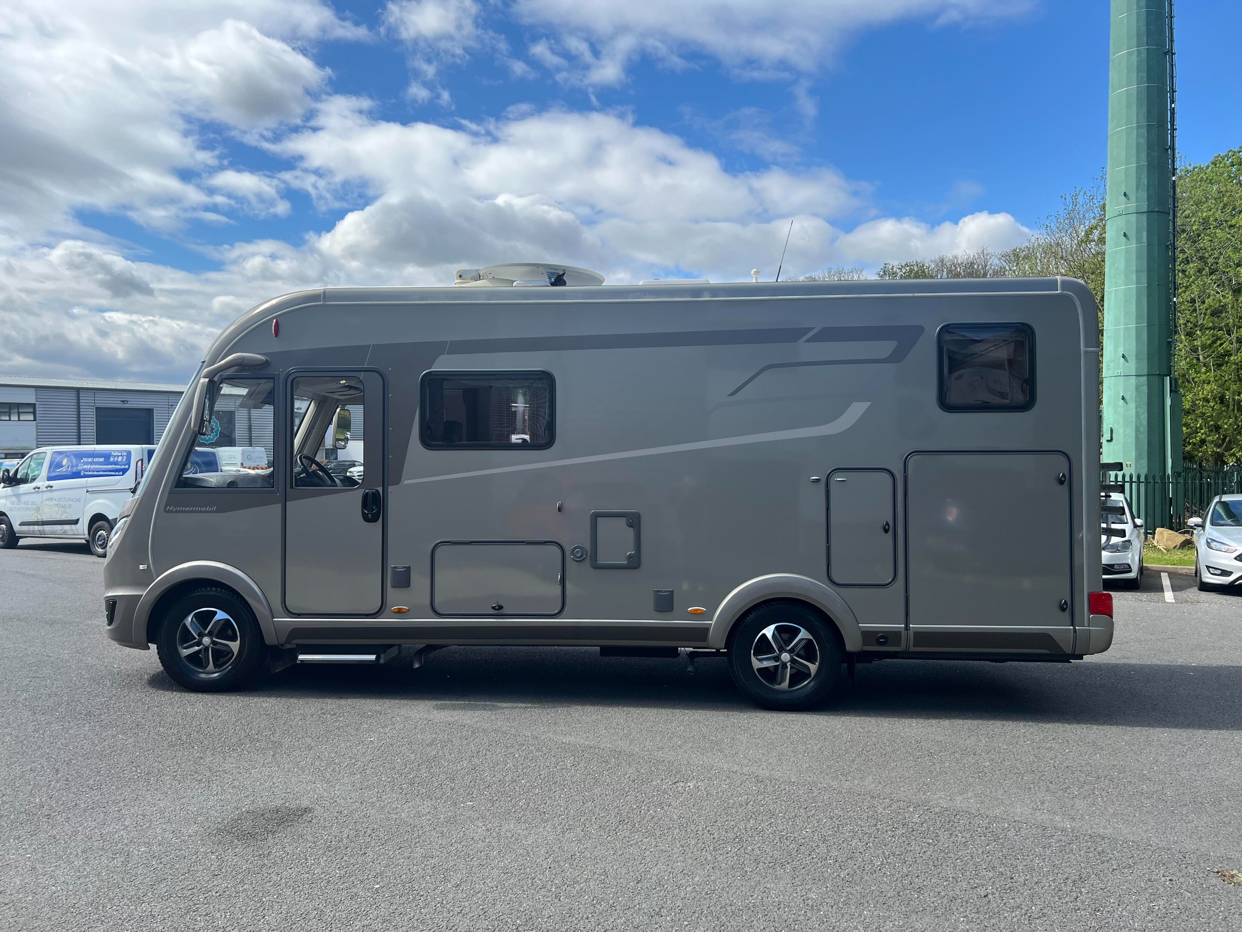 2017 Hymer B588 Grey