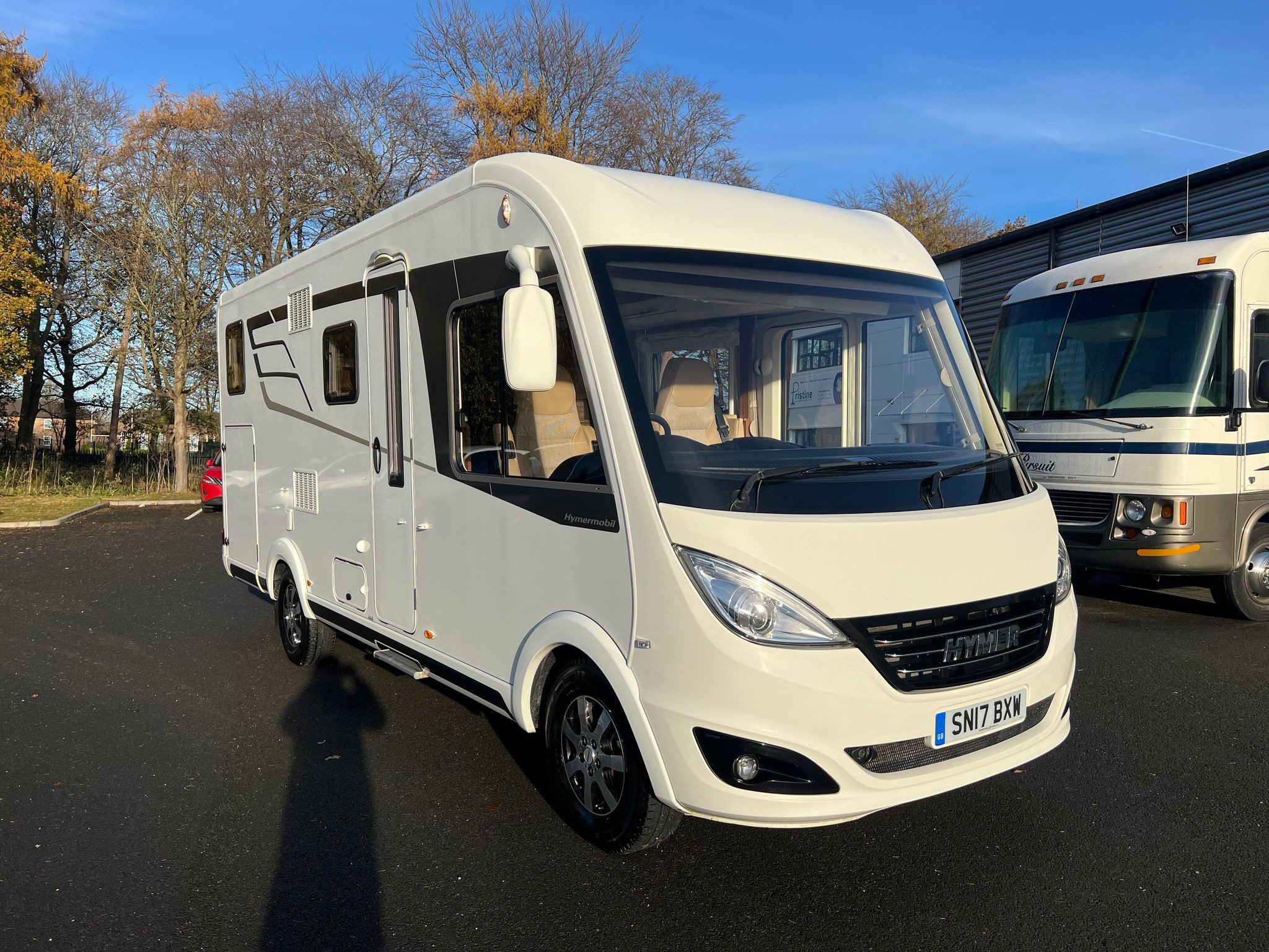 2017 Hymer B588 White