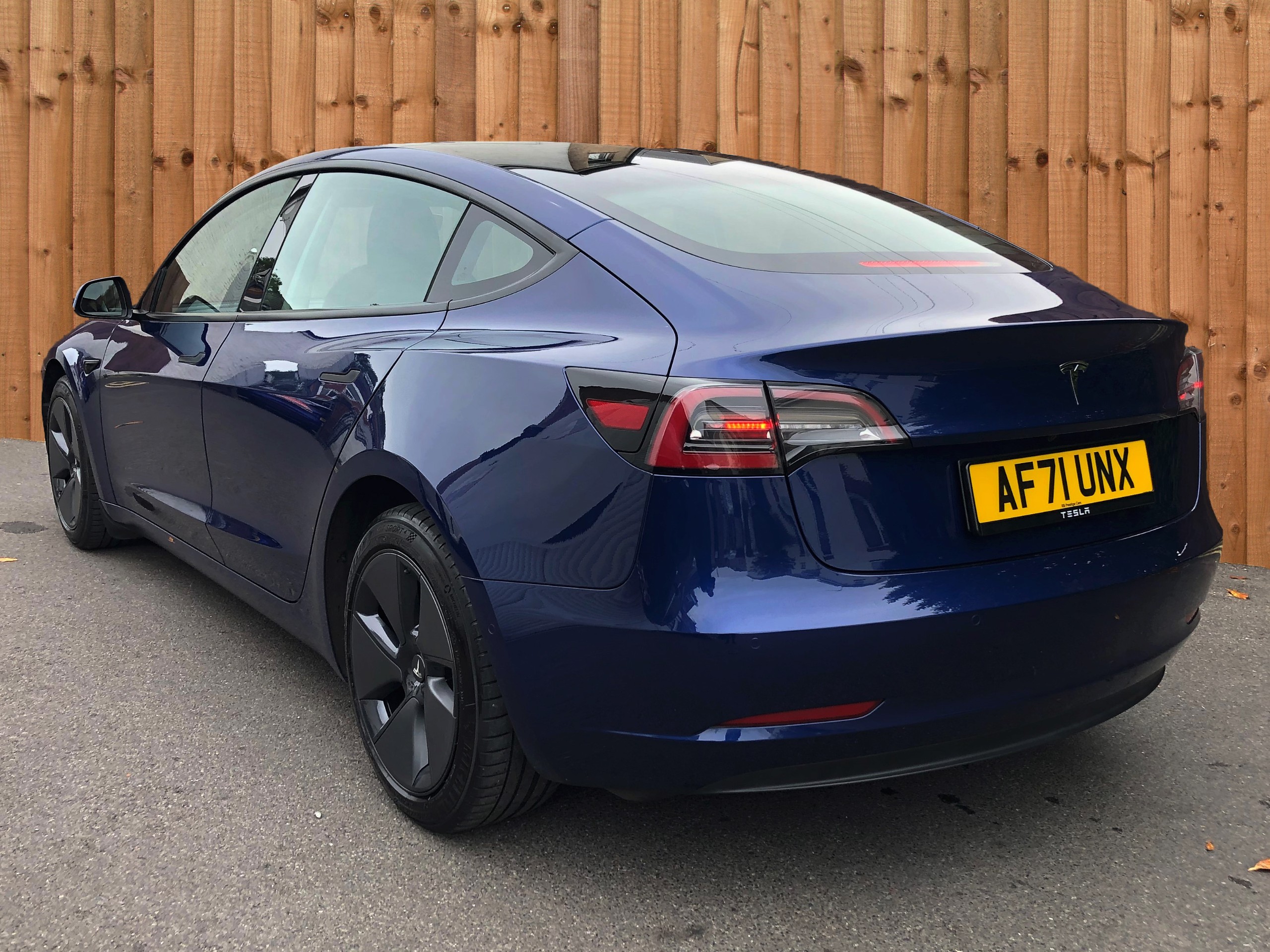 Tesla Model 3 Standard Plus 4dr Auto 2021