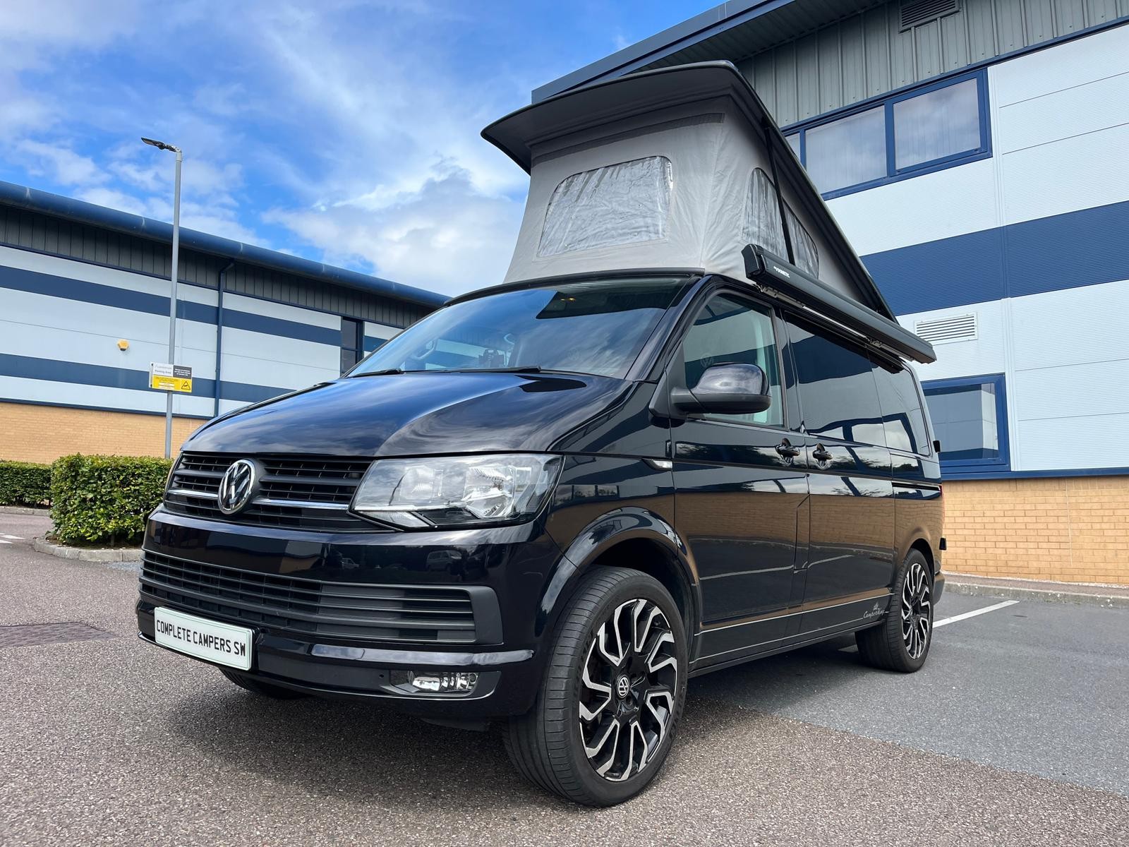 2016 Volkswagen Camperking Black