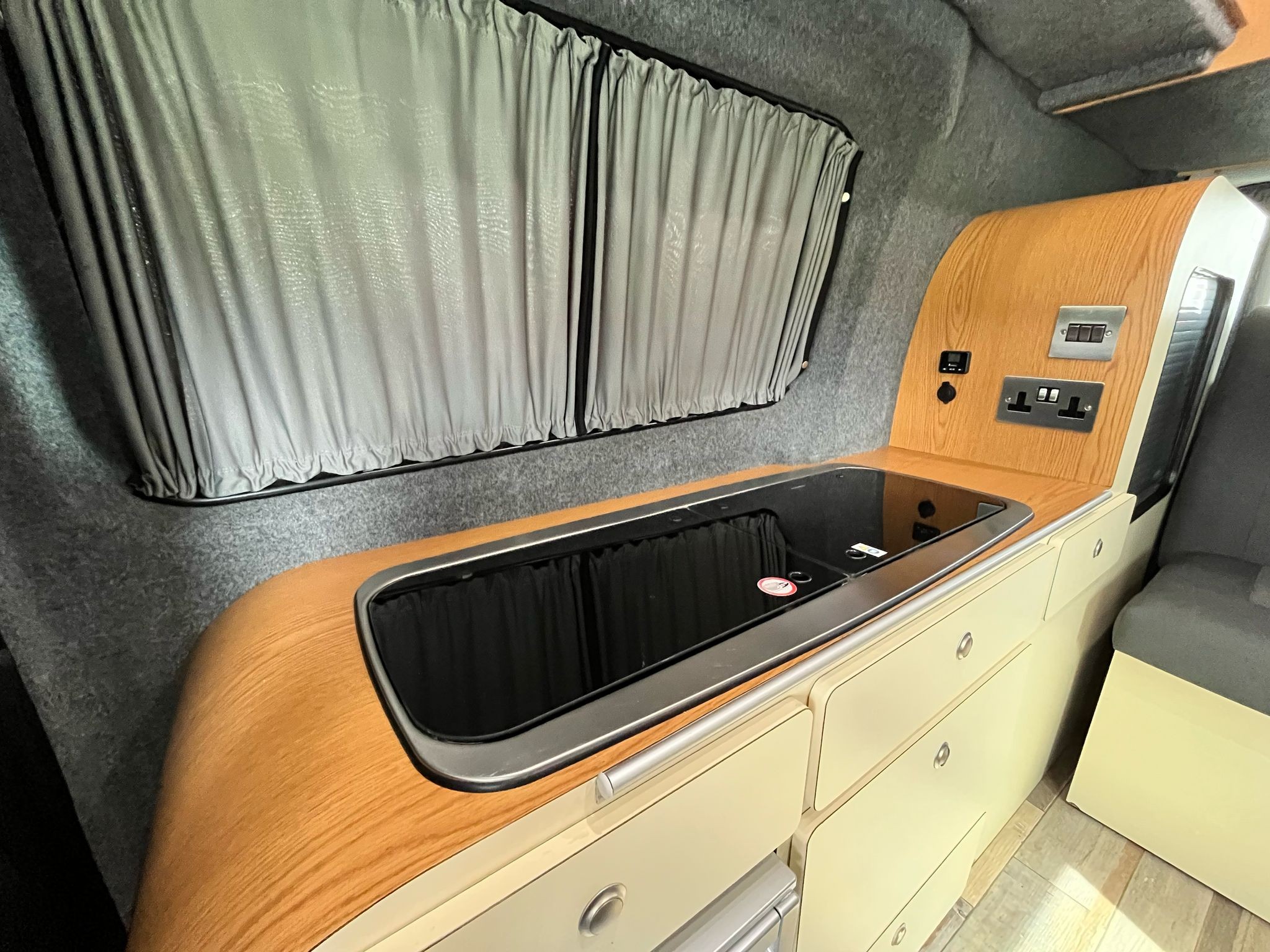 2014 Ford Transit Custom White