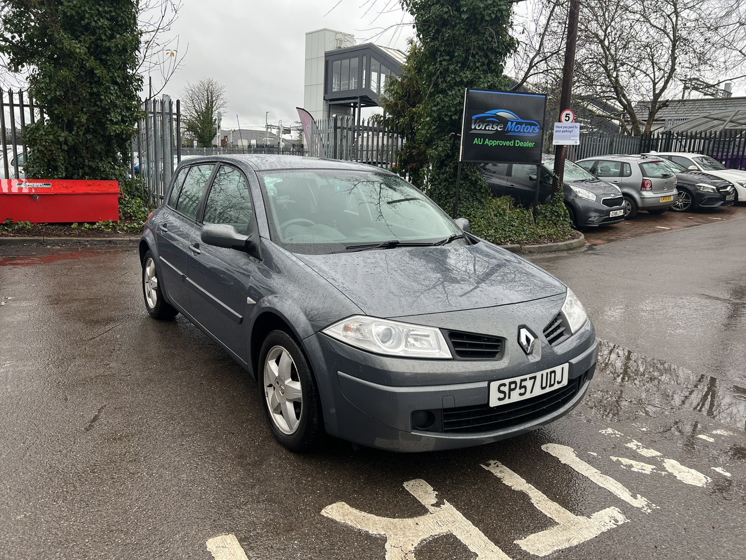 Renault Megane 1.4 16v Extreme Hatchback 5dr Petrol Manual [165 g/km ...