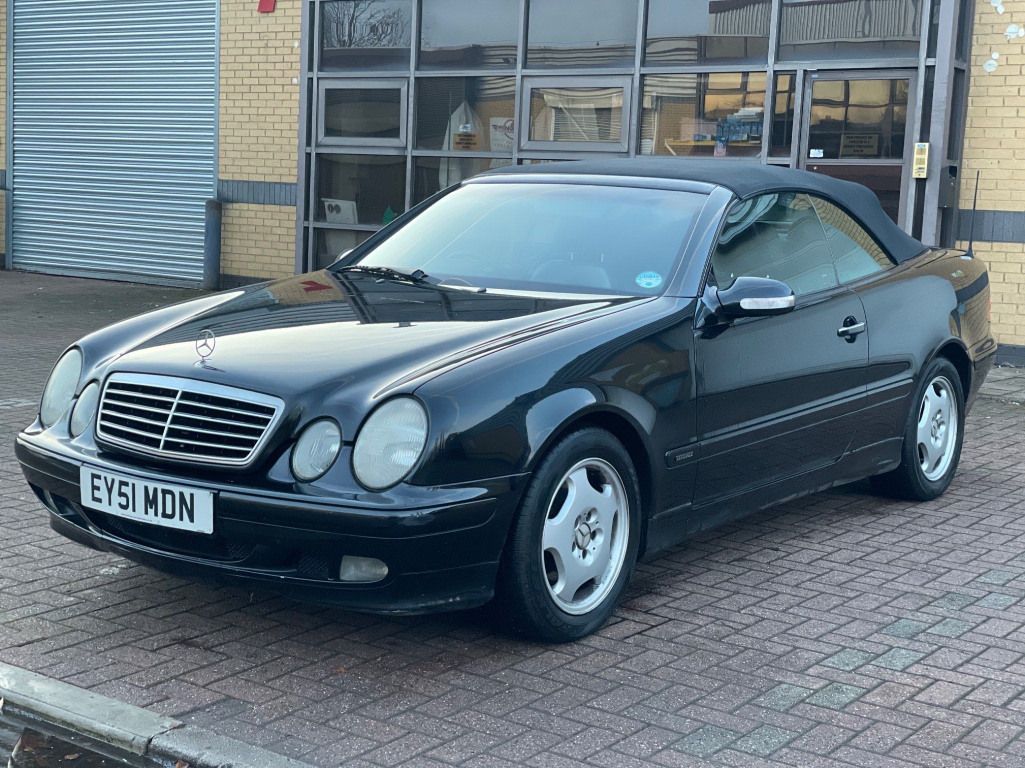Mercedes-Benz CLK CLK230 KOMPRESSOR ELEGANCE 2-Door 2001