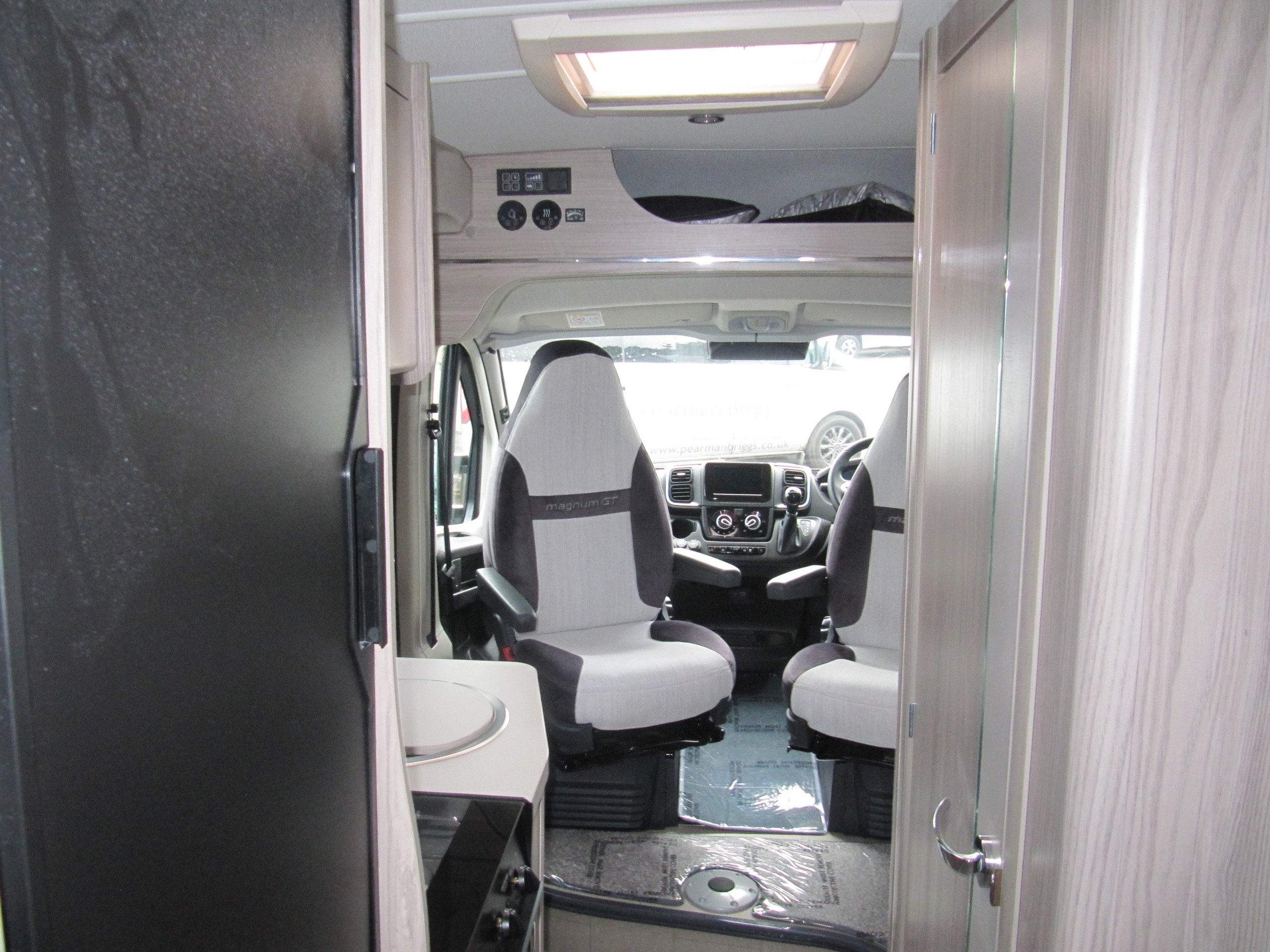 2025 Elddis Autoquest Cv60