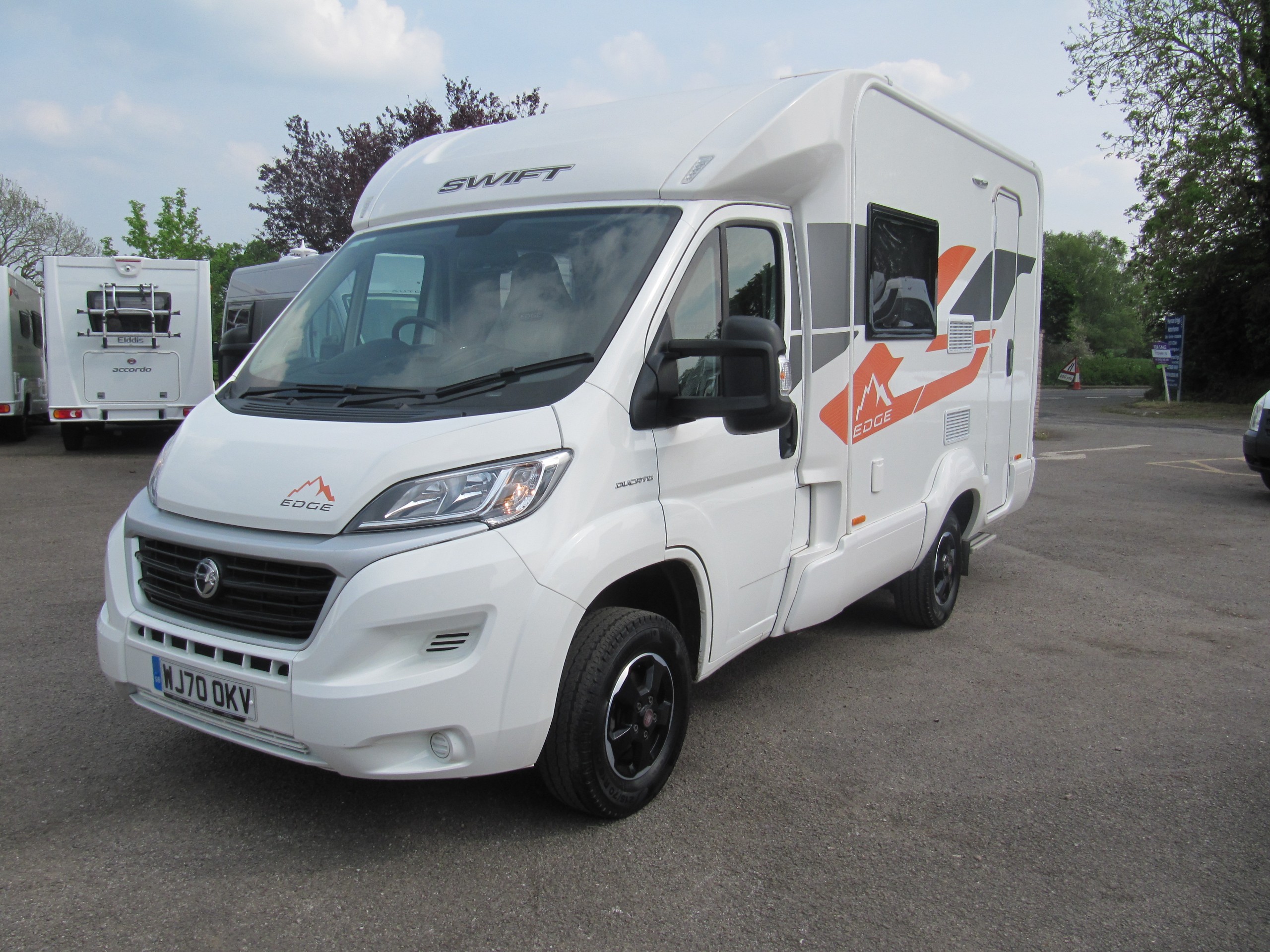 2020 Swift Edge 412 White