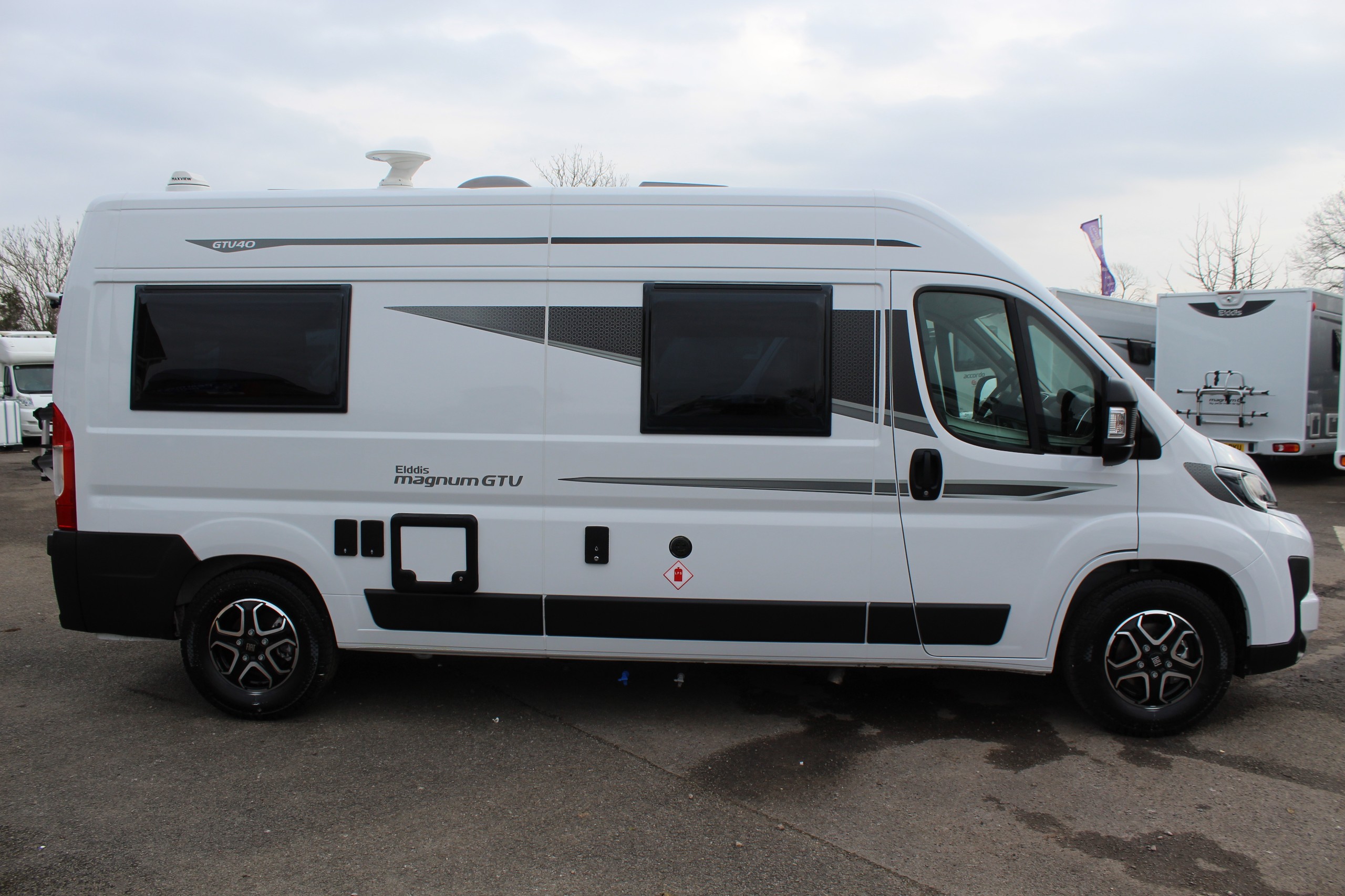 2025 Elddis Autoquest Cv40