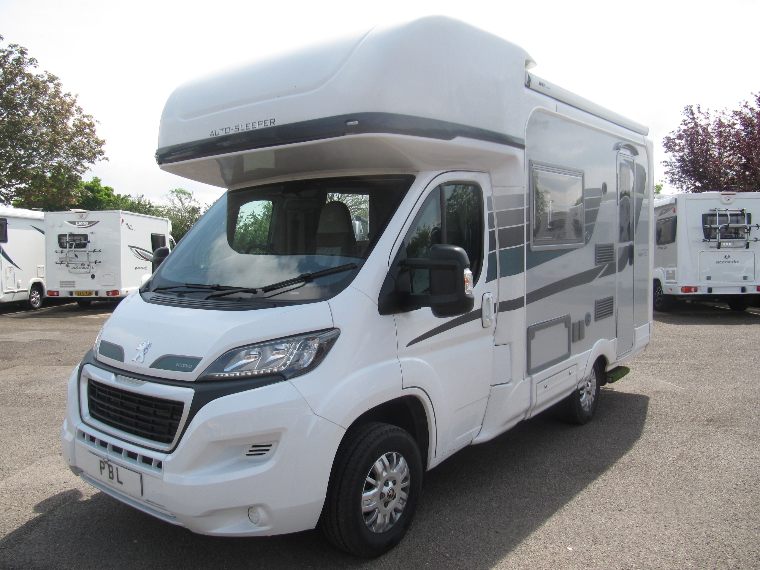 2021 Auto Sleeper Nuevo White