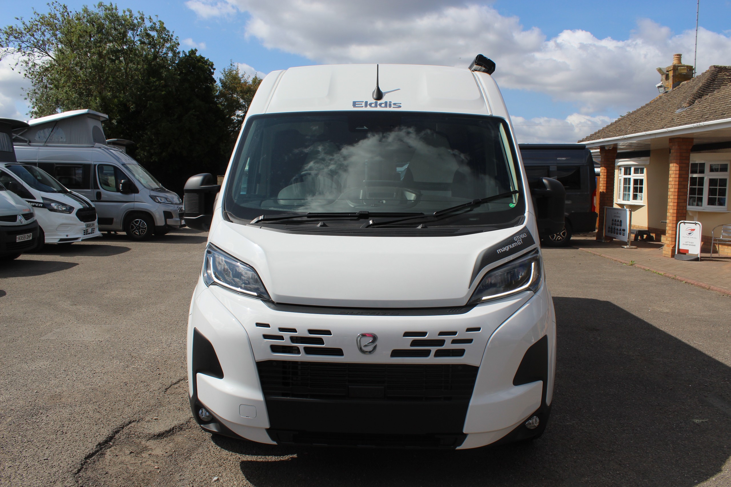 2025 Elddis Autoquest Cv60