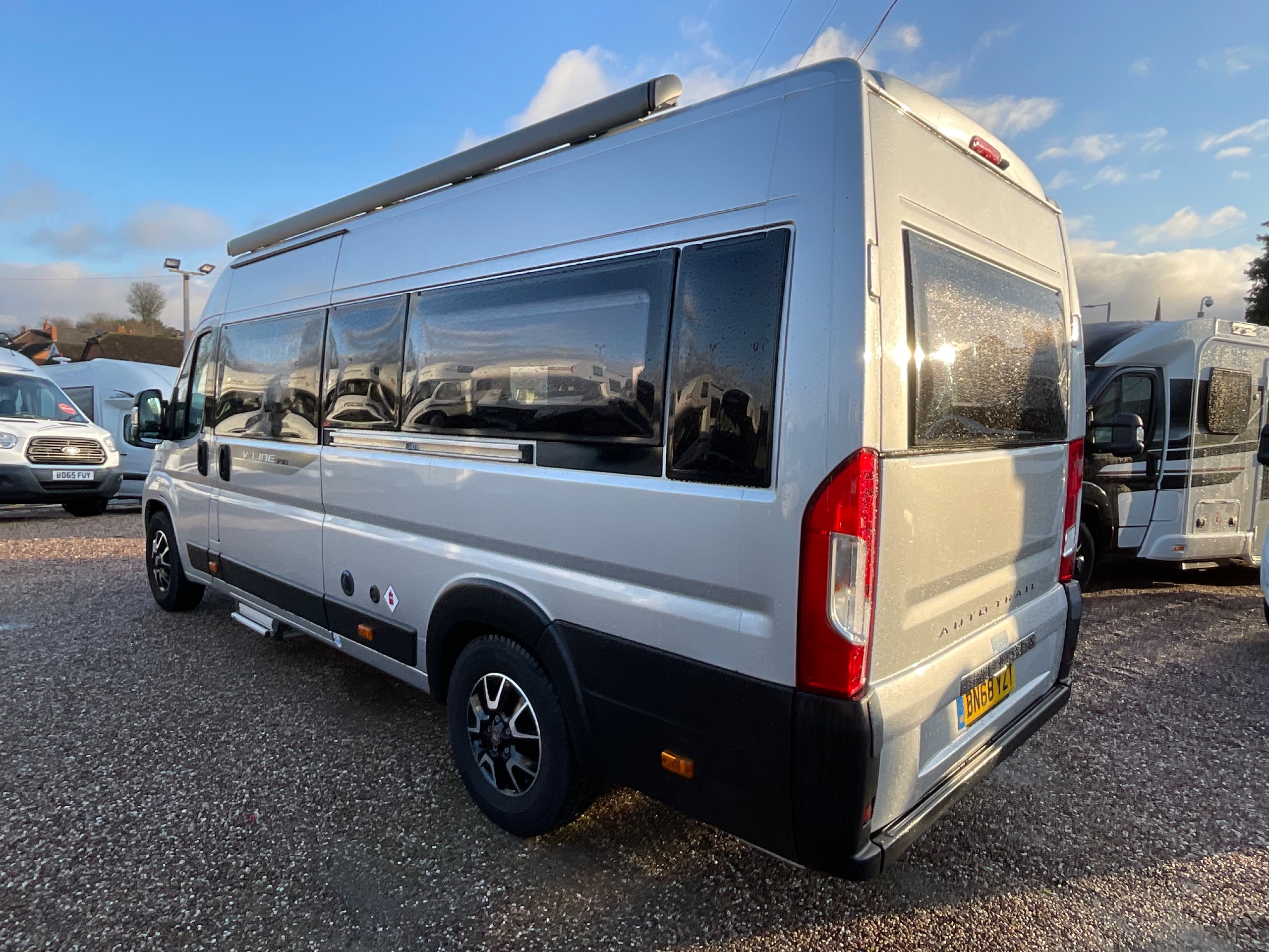 2018 Auto Trail V-line 635 Se Silver