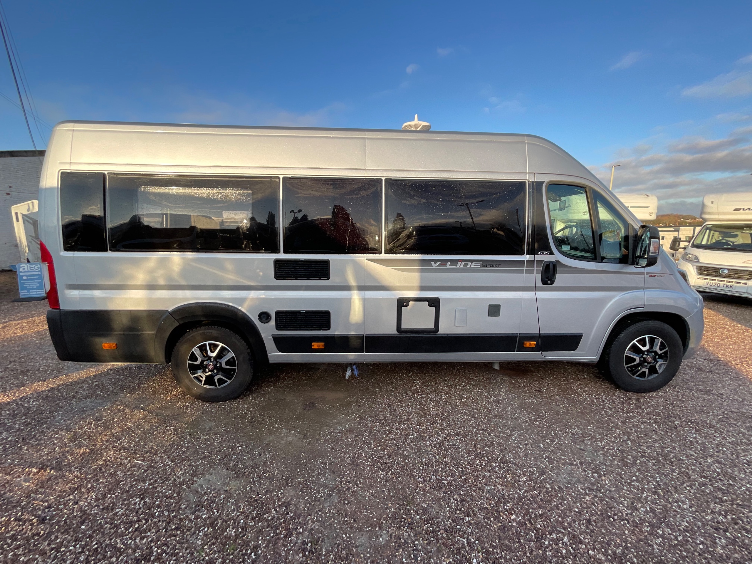 2018 Auto Trail V-line 635 Se Silver