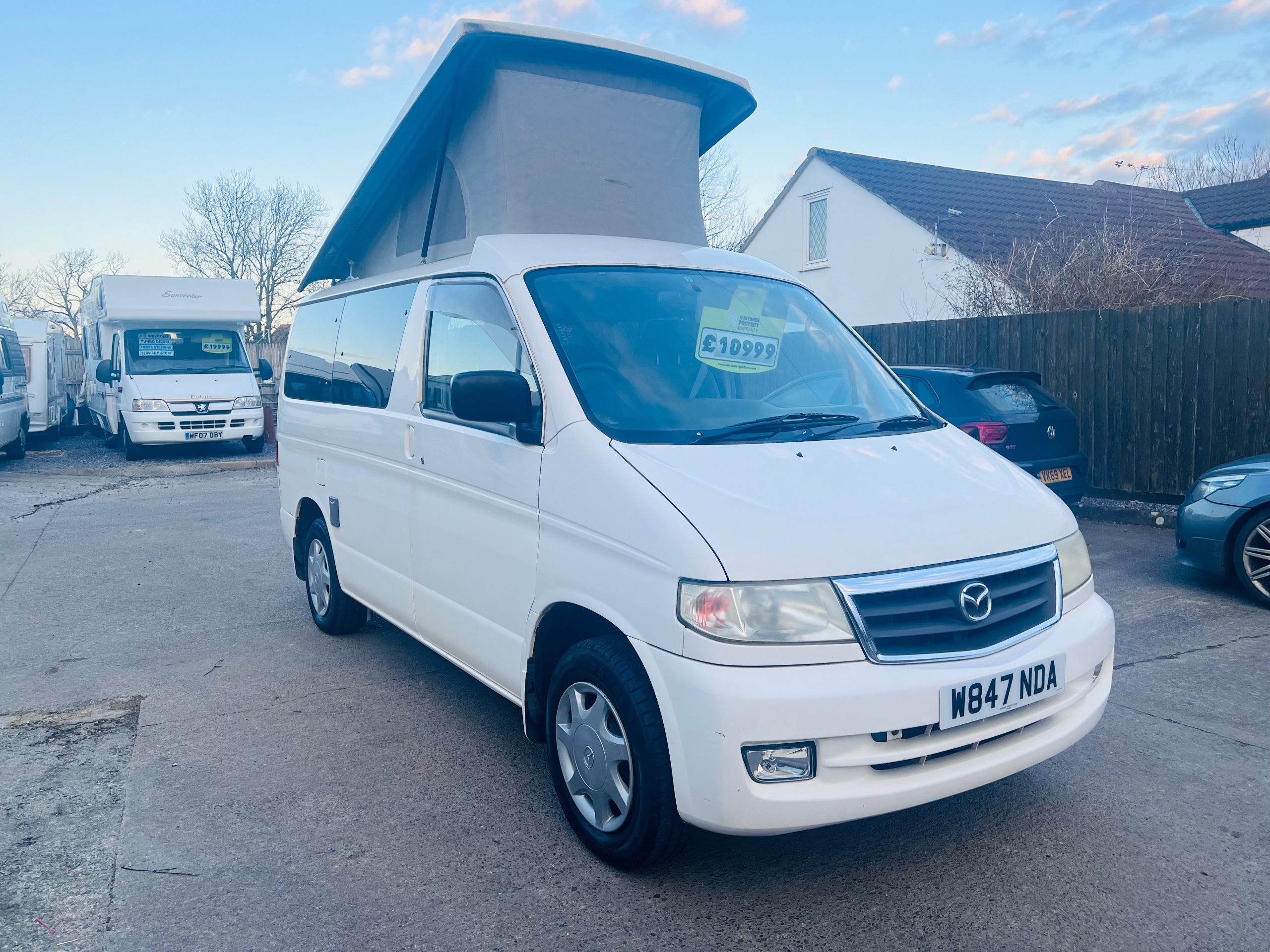 2000 Mazda Bongo White