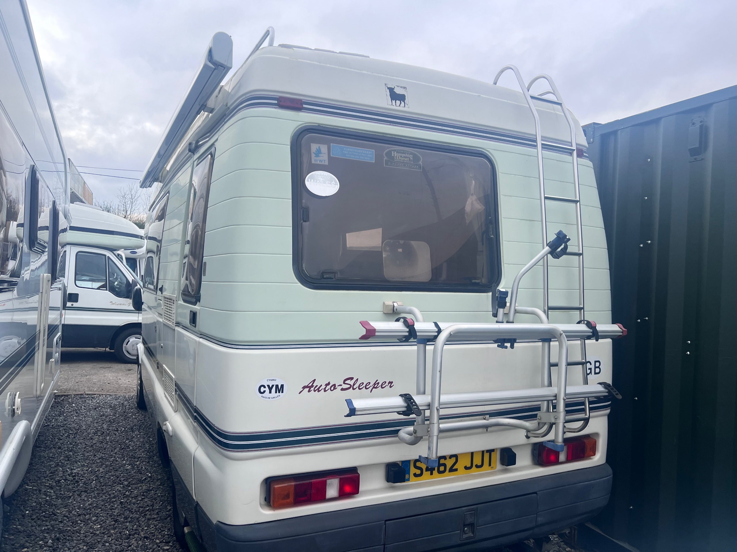 1999 Auto Sleeper Amethyst White