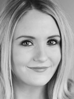 Sarah Waters, Actor, Singer, London