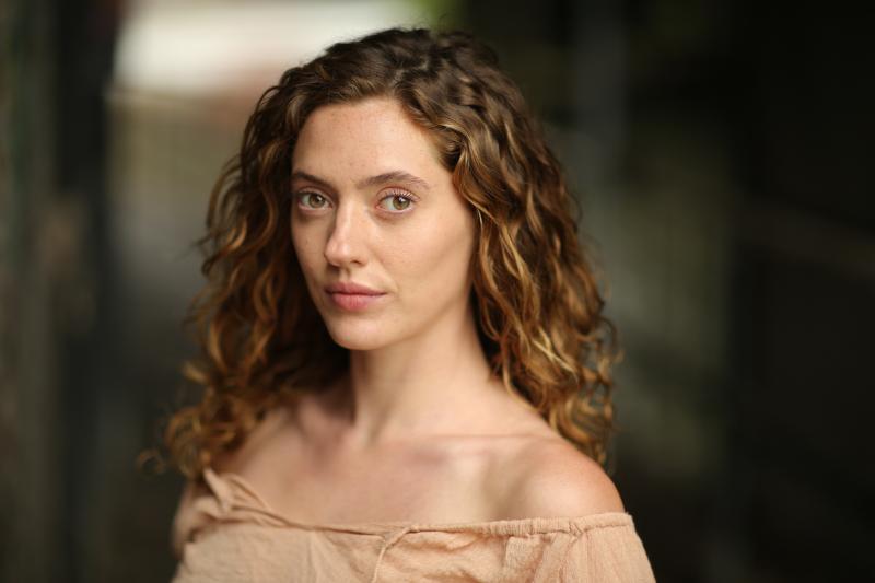 Sinead MacInnes, Actor, London