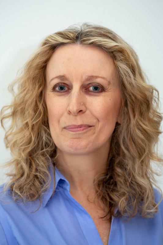 Amanda Bray, Actor, England