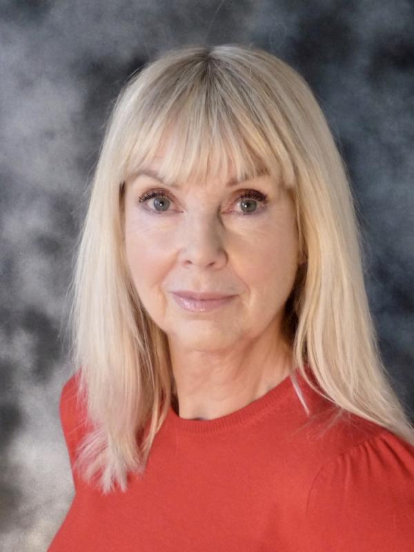 Carla de Wansey, Actor, Surrey