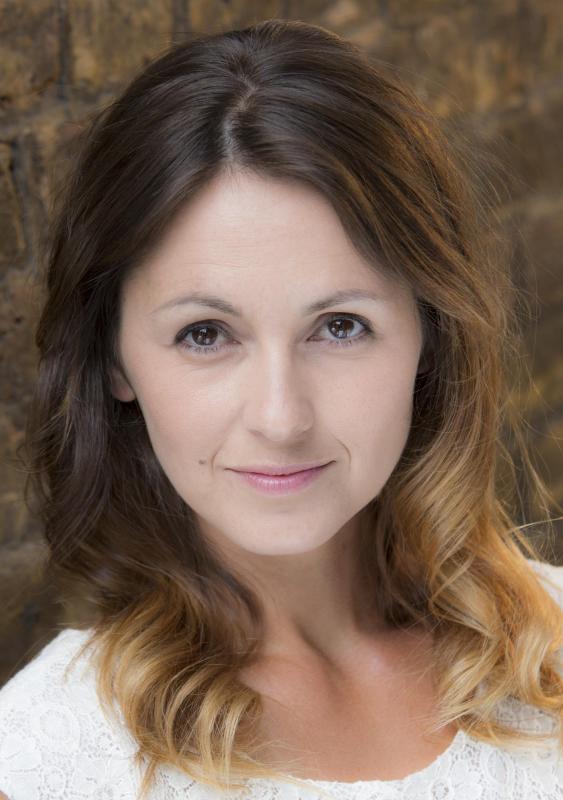 Rebecca Weeks's Instagram, Twitter & Facebook on IDCrawl