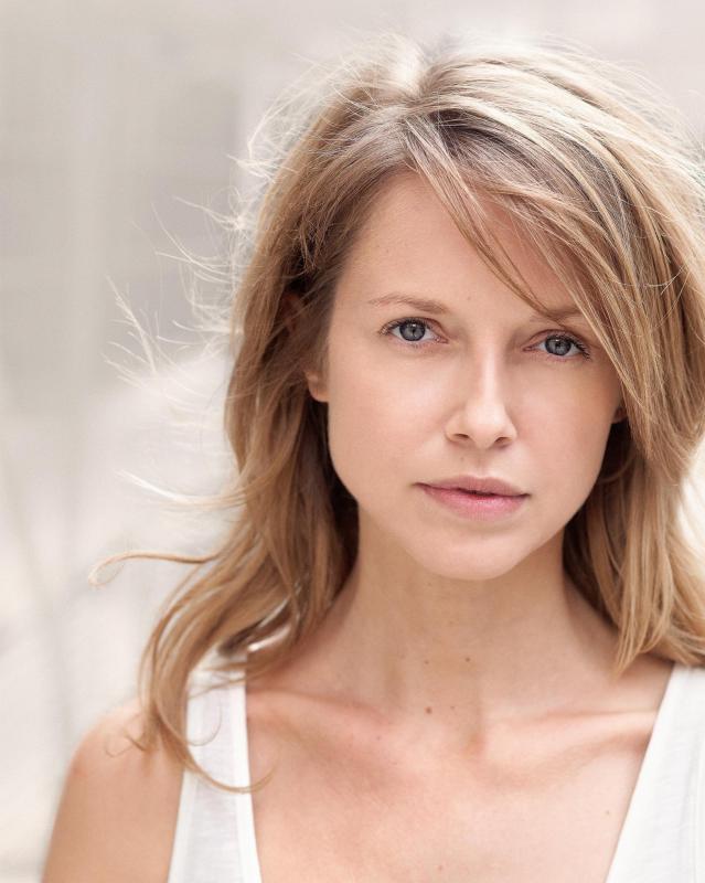 Holly Gilbert, Actor, London | mandy.com