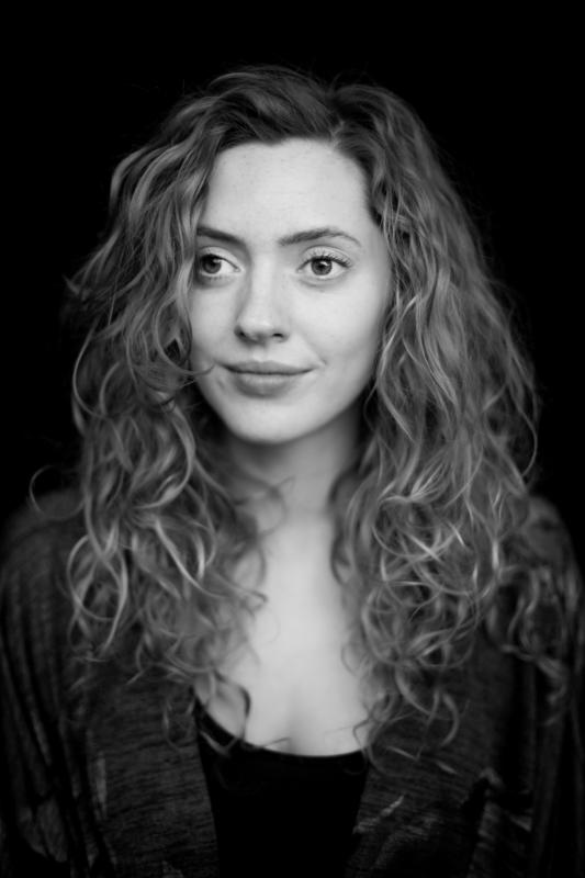 Sinead MacInnes, Actor, London