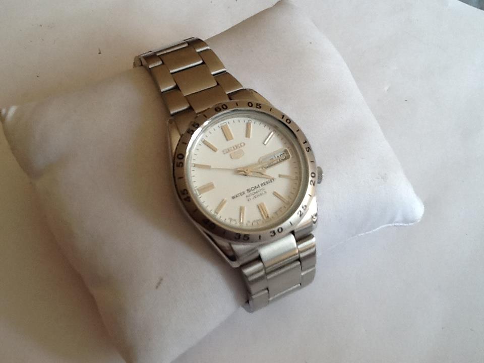 Pre-owned: Seiko 5 Men’s Automatic Watch. Silver. White dial. 7S26-02T0 | eBay