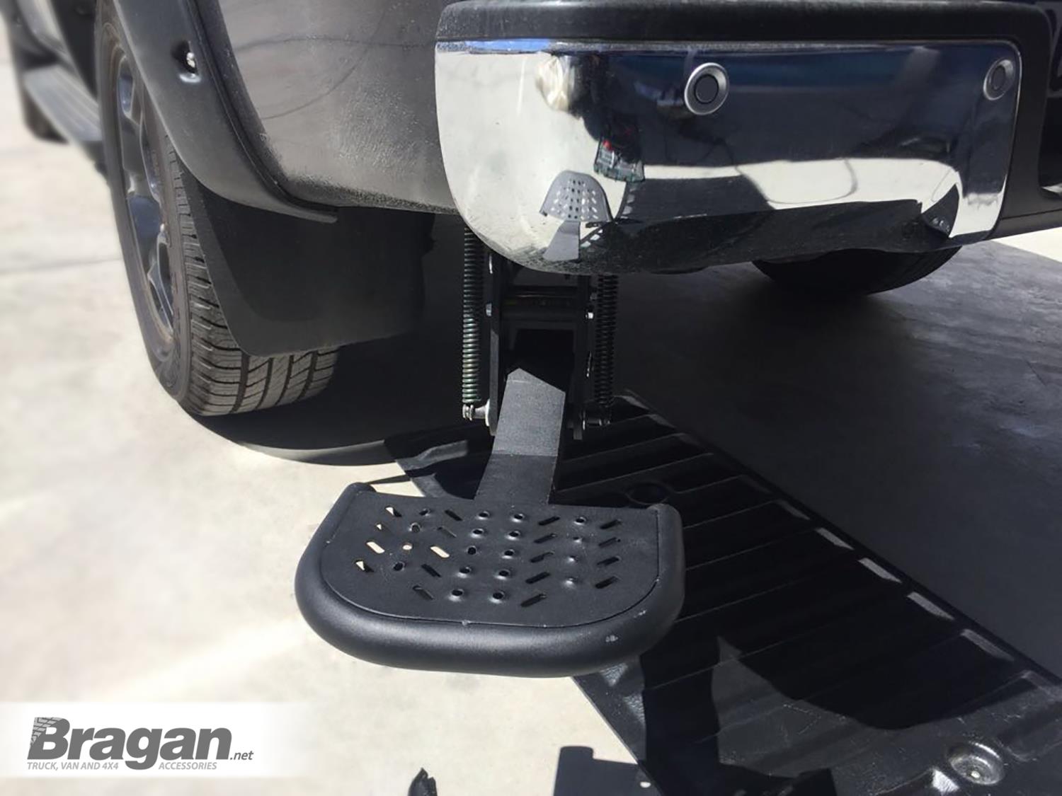 To Fit 2012 - 2016 Ford Ranger Retractable Back Rear Foot Step T-Step ...