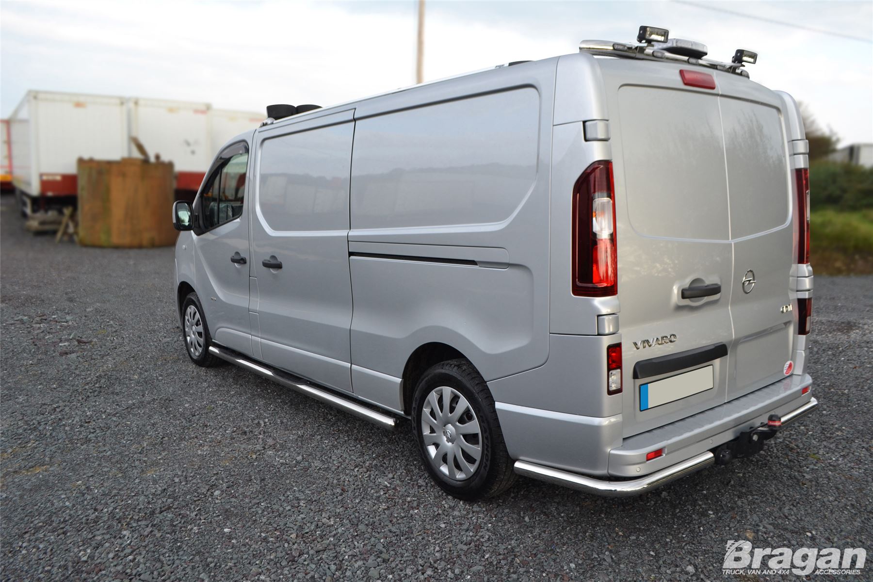 To Fit 2014+ Renault Trafic Stainless Steel Rear Corner Back Nudge Bars ...