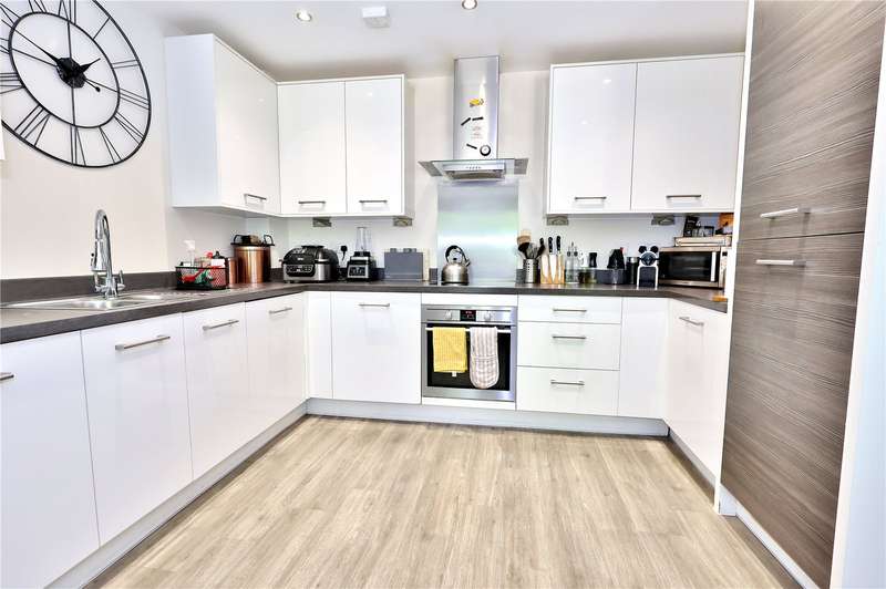 Property for Sale in Hawker Drive, Addlestone, Runnymede, Surrey, Kt15 ...