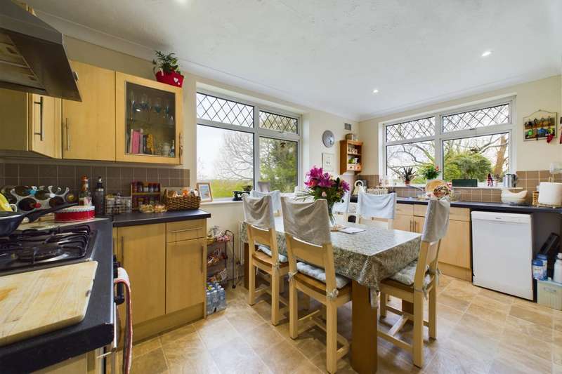 Property for Sale in Mountfield Road, Hemel Hempstead, Hp2 ...