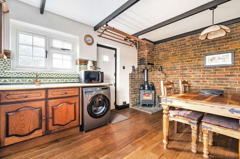 Property for Sale in Well Penn Road, Cliffe, Rochester, Kent, Me3 ...