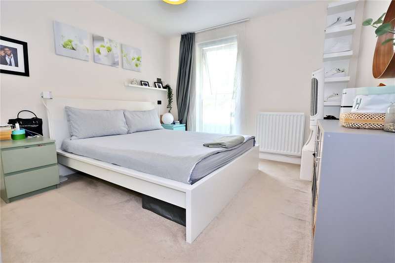 Property for Sale in Hawker Drive, Addlestone, Runnymede, Surrey, Kt15 ...