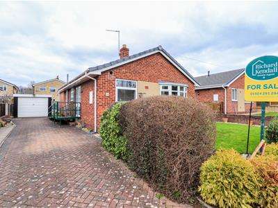 Properties for Sale in Wakefield, Lupset Wakefield West Yorkshire ...