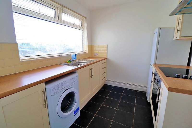 Property to rent in Highfield Road Roath Park, Cardiff, Cf23 ...
