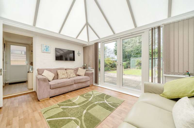 Property for Sale in Lucking Lane, Bognor Regis, Po22 | Nethouseprices.com