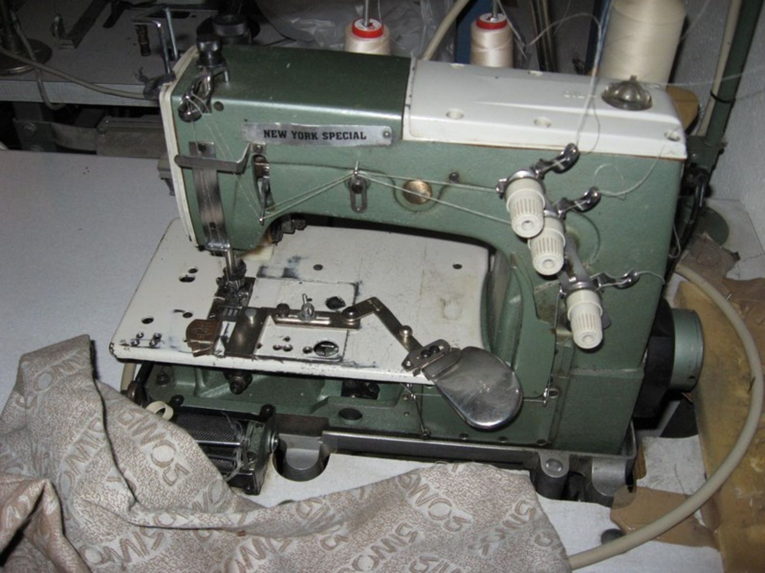 Lot Sewing machine Kansai