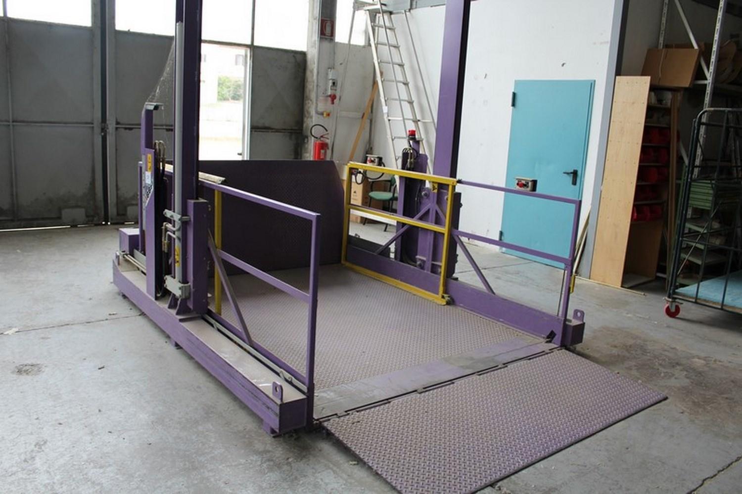 Lot BBF load platform