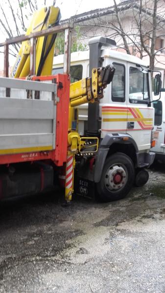 Lot Iveco Unic truck