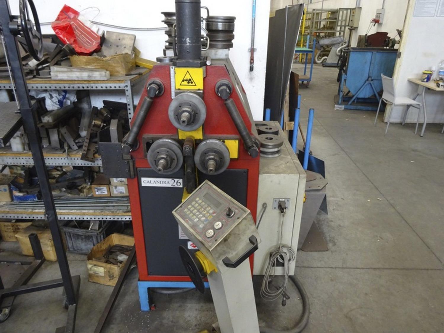 Lot Bending machine Tauring Delta 40