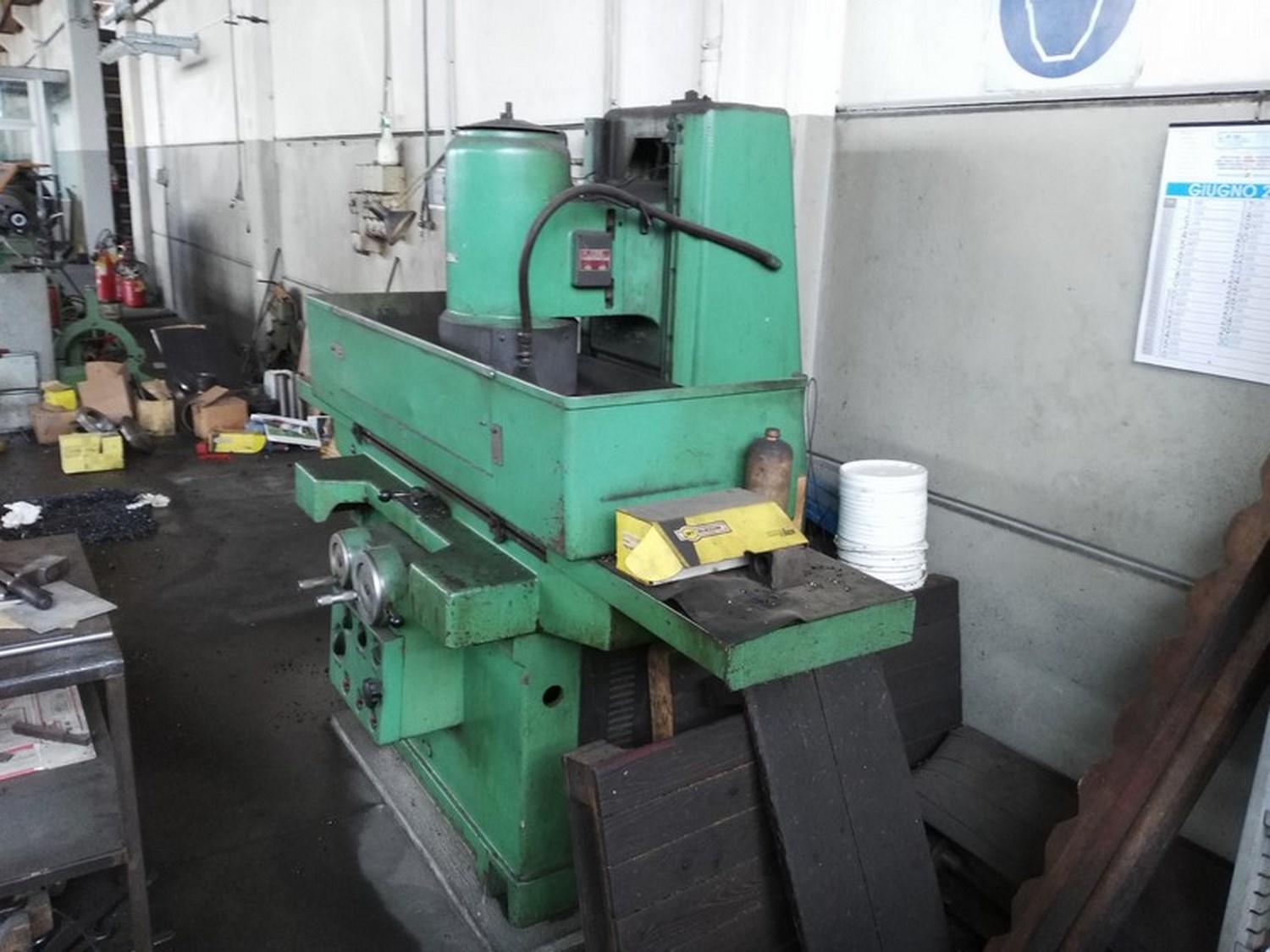 Lot Swing-frame grinding machine