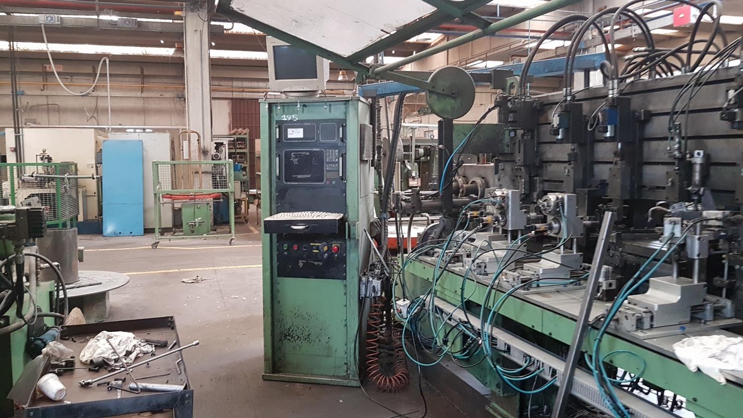Lot Koradi hydraulic forming machine