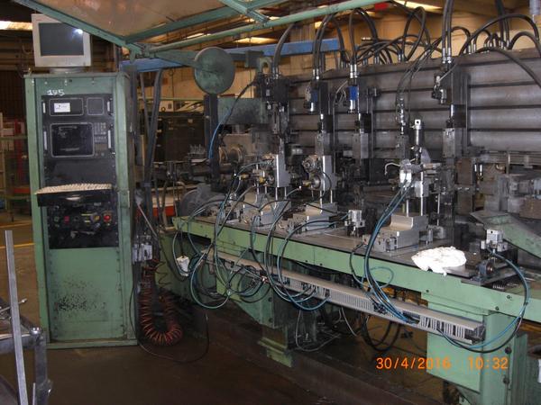 Lot Koradi hydraulic forming machine
