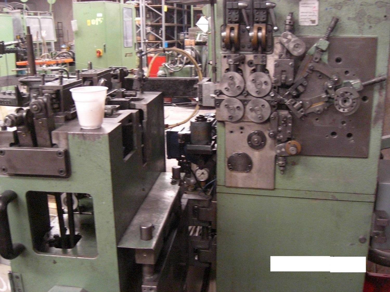 Lot Simplex Rapid springs molding machine