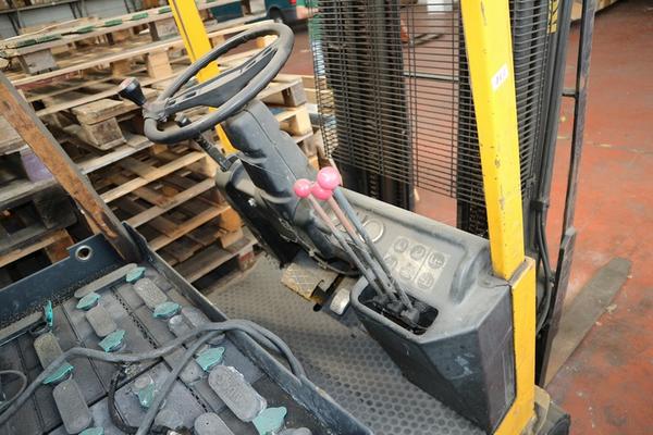 Lot Robustus forklift and Bassi Group battery charger