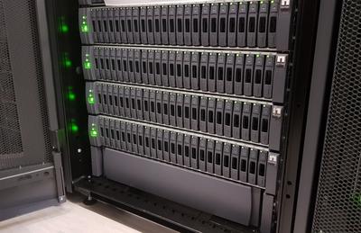Lot Storage system NetApp FAS 8060