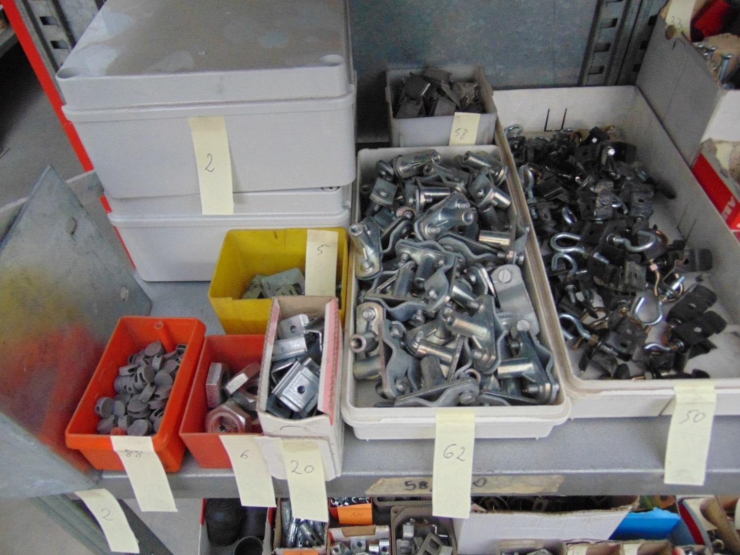 Lot Small metal products