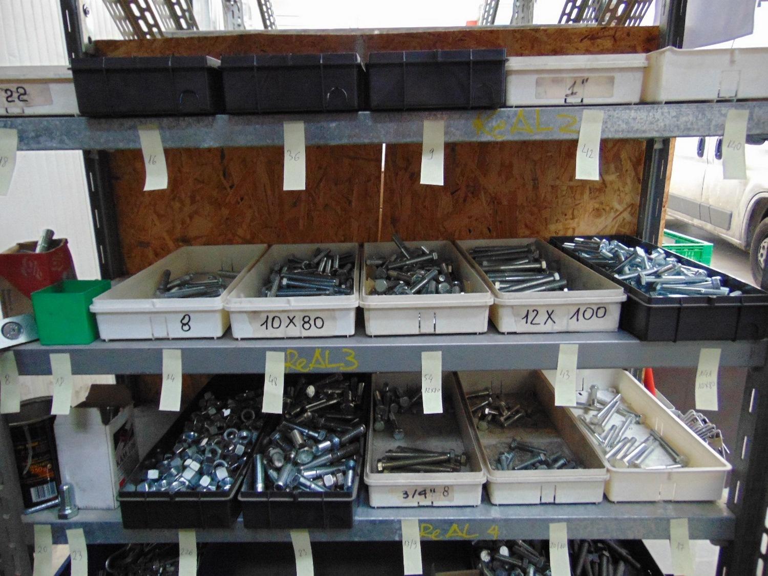 Lot Small metal products