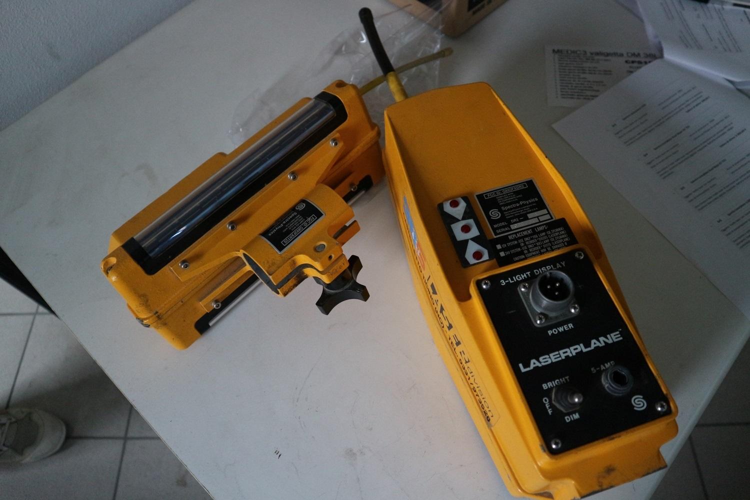 Lot Spectra Laserplane 1145 DR2