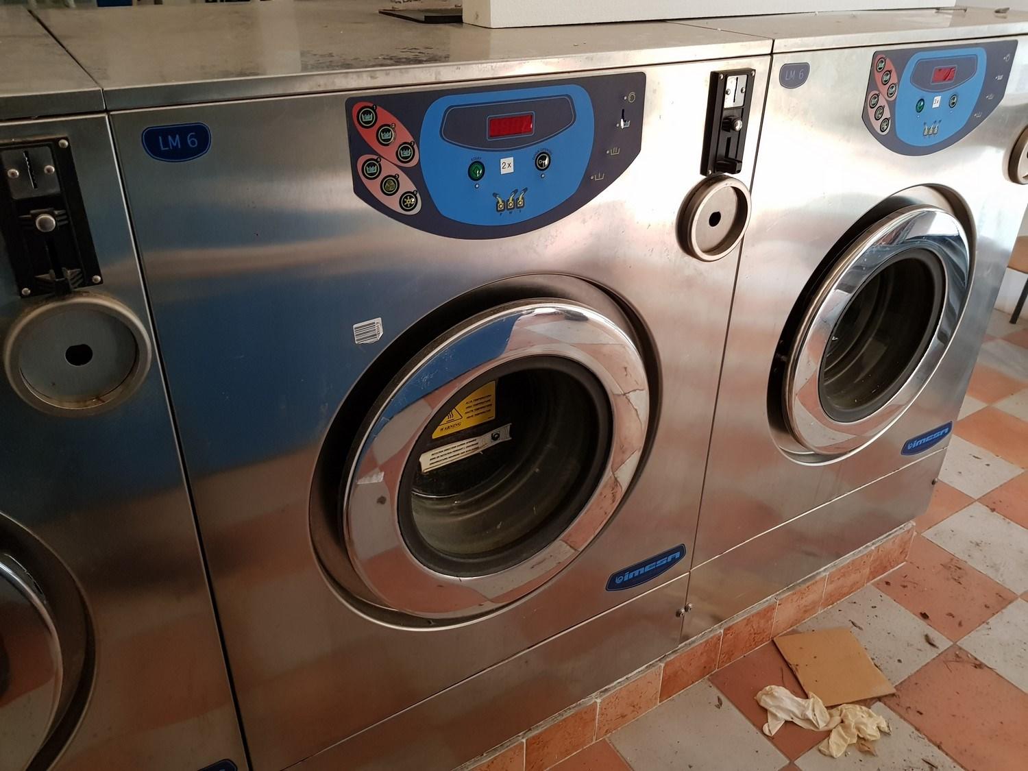 Lot Imesa industrial washing machine
