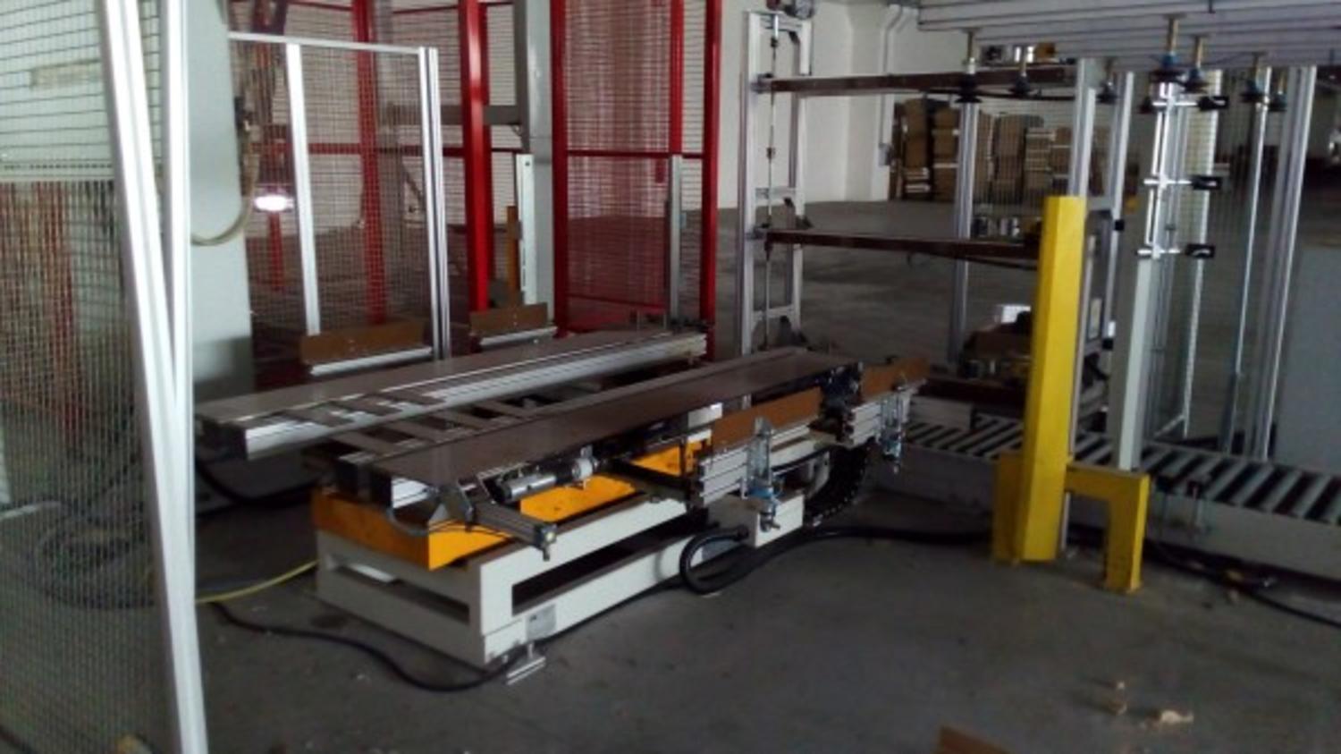Lot Assembly and packaging line for columns