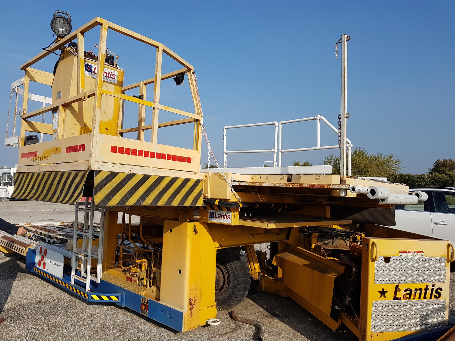 Lot Cargo Loader Lantis